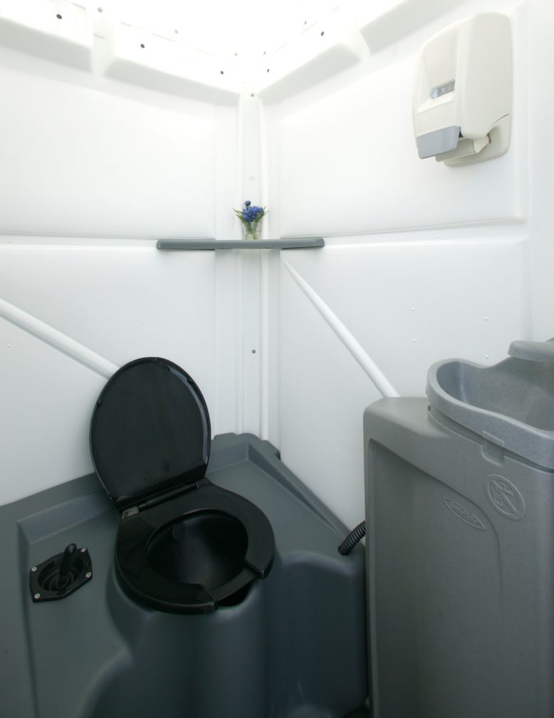 Flushable Portable Restrooms | A to Z Party Rental, PA